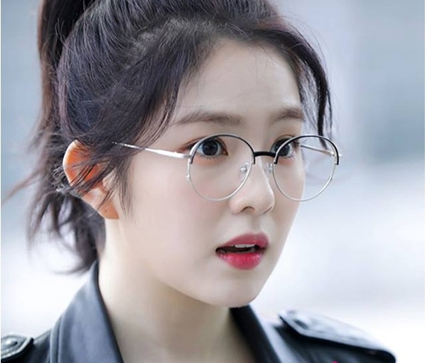 Gọng Kính Cận Nữ Mặt Tròn Chính Hãng Chọn Lọc Có Sẵn Mới Nhất